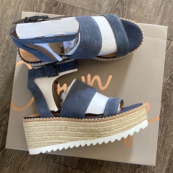 Crown Vintage Shoes Crown Vintage Shoes Women Size 9 Wedge Sandal Daylen Espadrille Summer